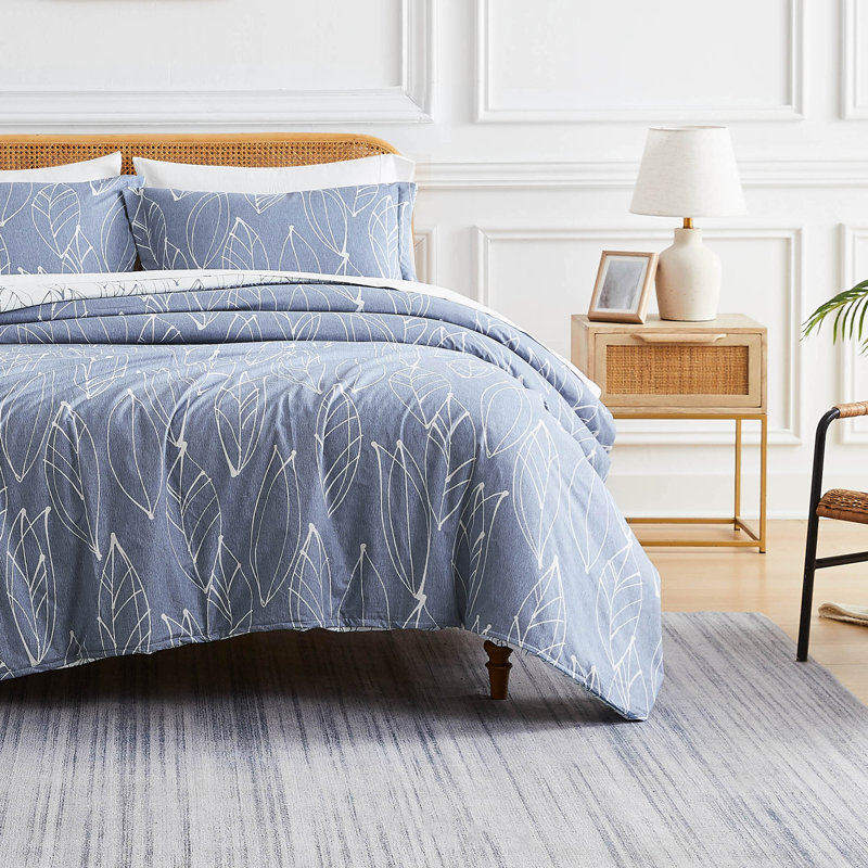 Strongsville Reversible Duvet Cover Set Size King Duvet Cover 2 Shams Color Gray